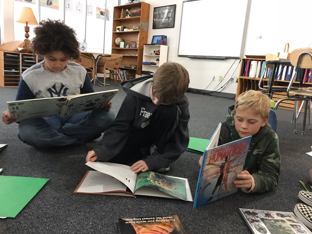 Fraser Woods Montessori School | Upper Elementary: Rehearsals