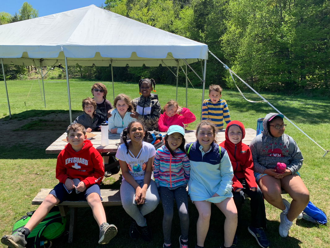 Fraser Woods Montessori School | Lower Elementary in the Great Outdoors
