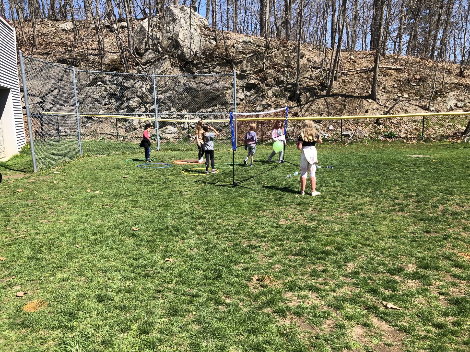 Fraser Woods Montessori School | Elementary Volleyball