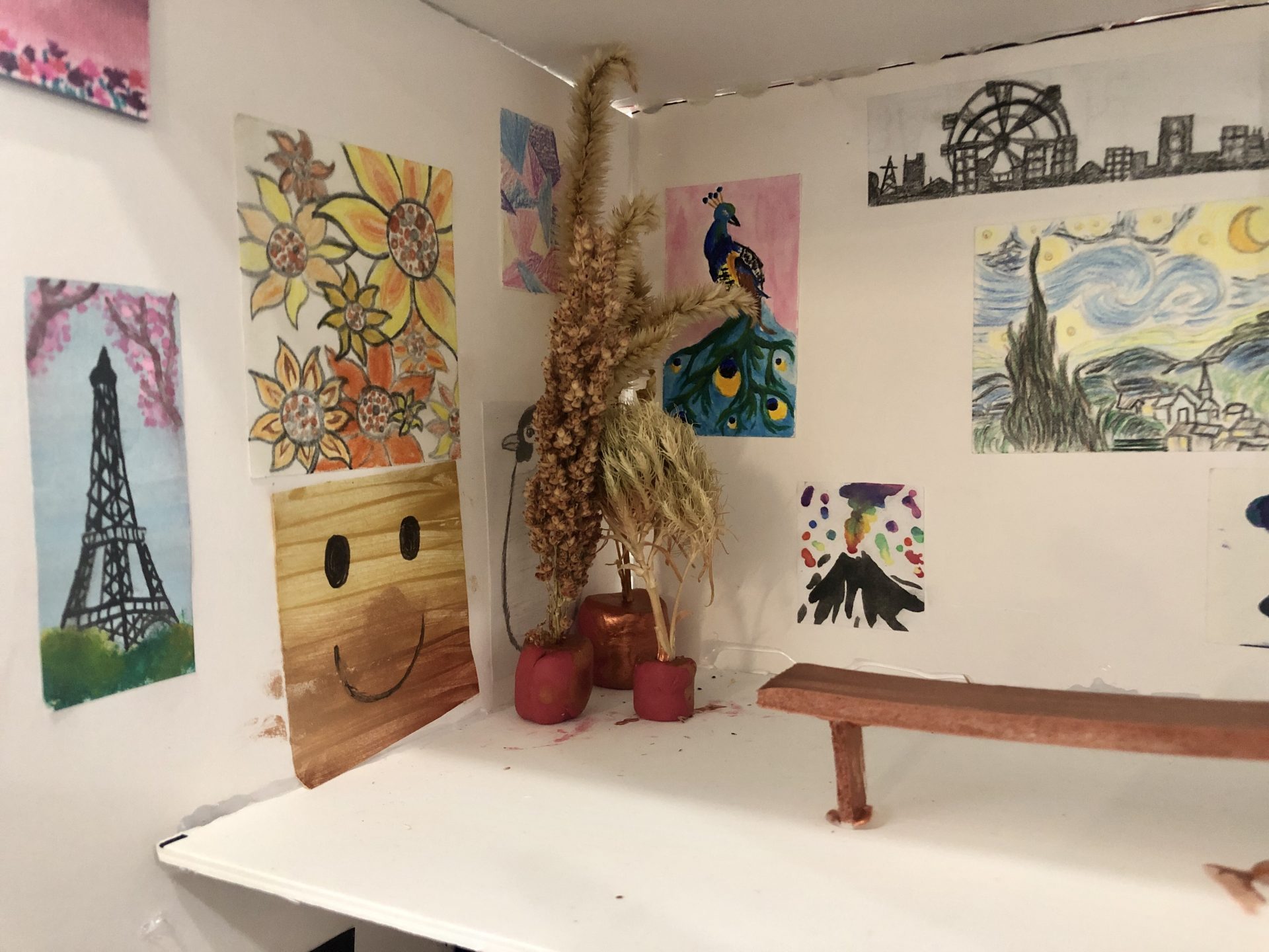 Fraser Woods Montessori School | The Tiny Art Show is on Display!