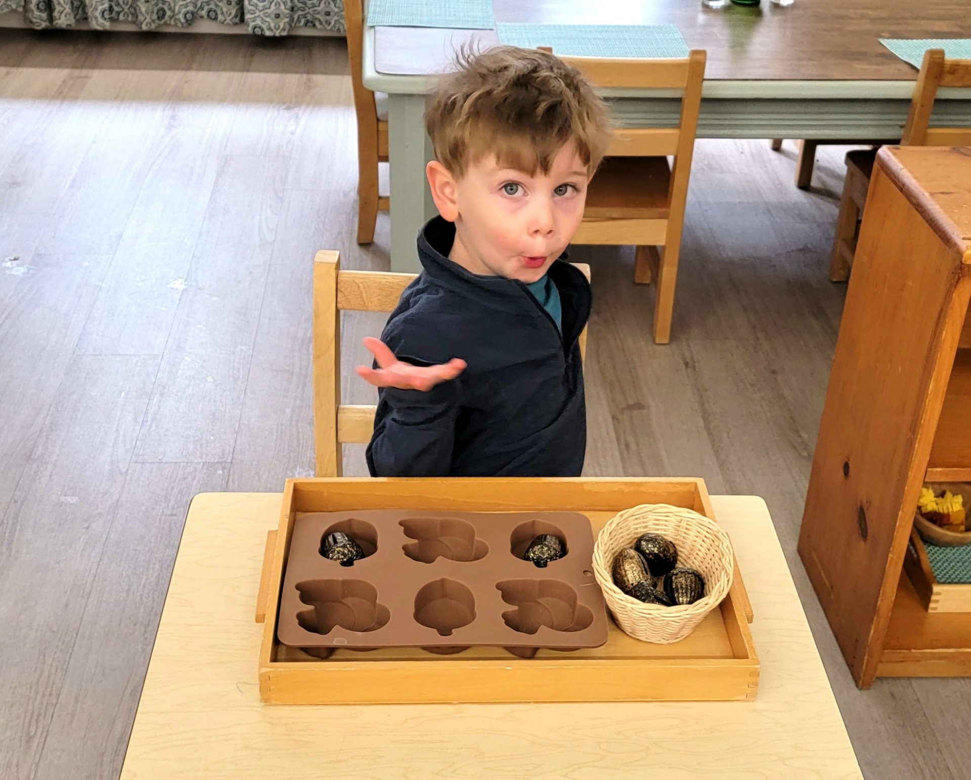Fraser Woods Montessori School | The Learning Triangle in Montessori