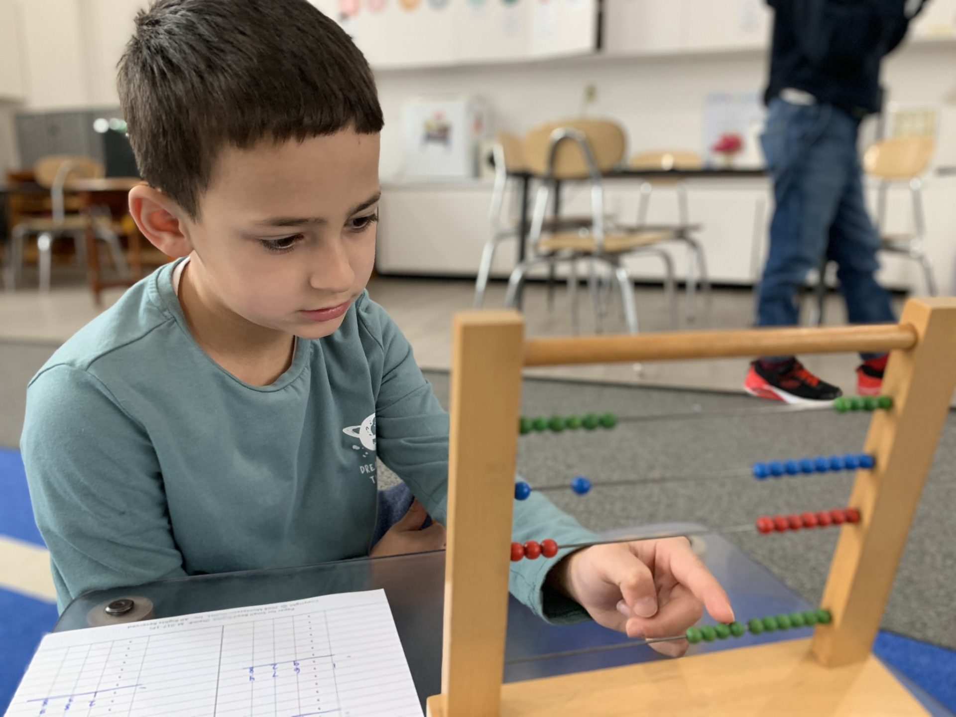 Fraser Woods Montessori School | Lower Elementary- Class Meetings