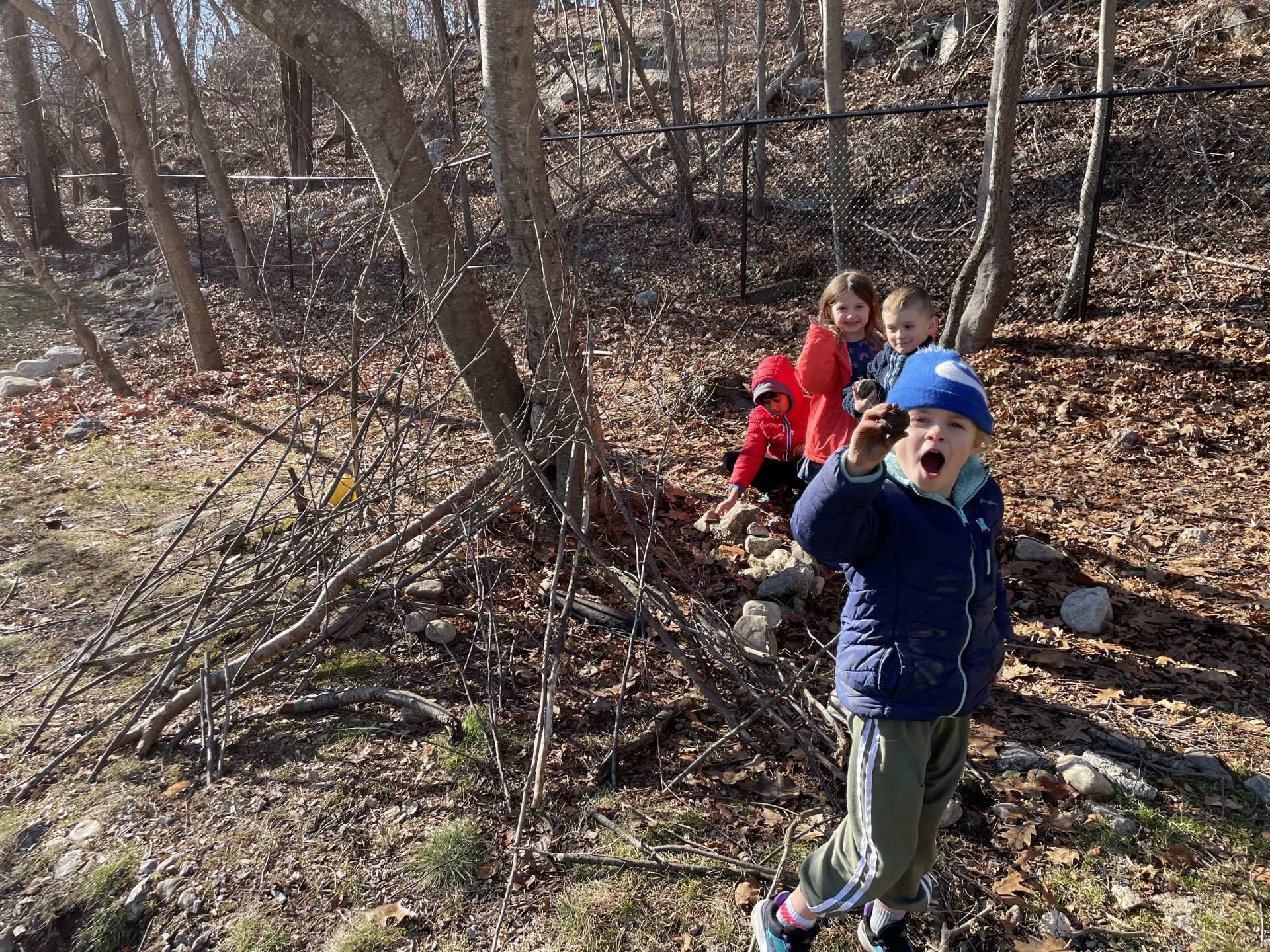 Fraser Woods Montessori School | Lower Elementary: The Montessori Classroom